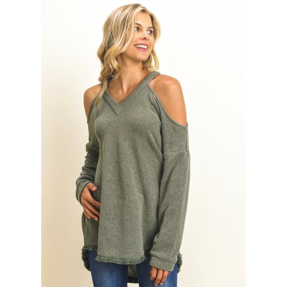 Doe & Rae | Sweaters | Cold Shoulder Knit Sweater Frayed Edges | Poshmark